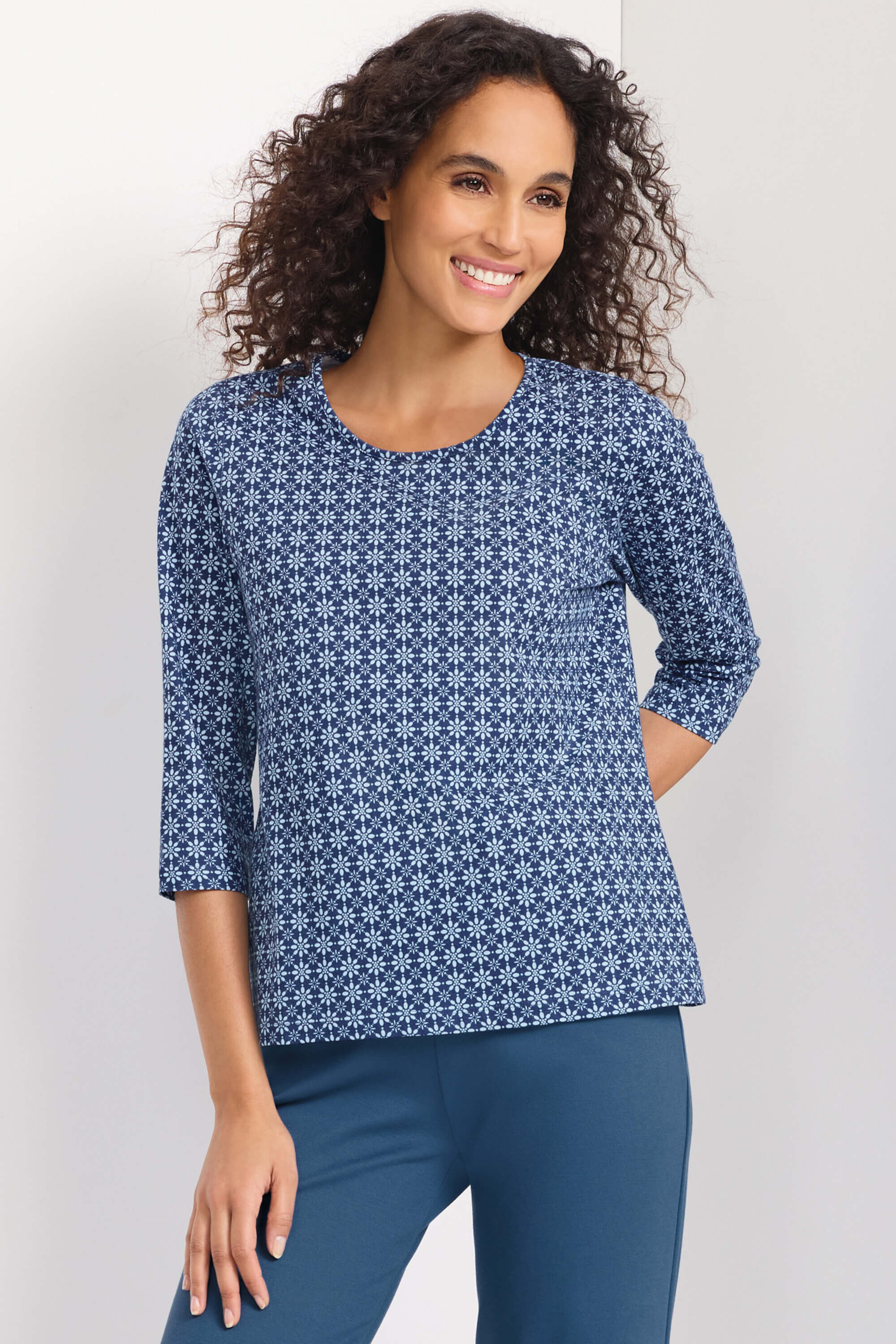 Women's Classic Tops | Cotswold Collections